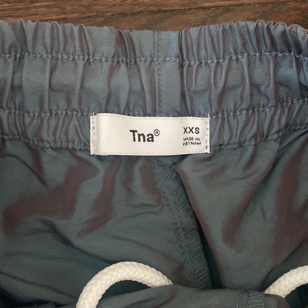 Aritzia Tna Nylon Shorts - Gem